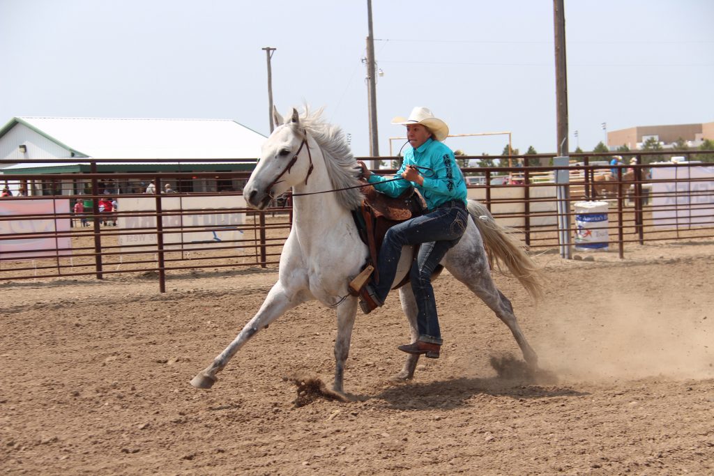 South Dakota youth rodeo athletes work hard at home, pitch in at rodeos ...