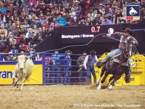 Team Roper Blasingame suffers from severe hand injury | TSLN.com