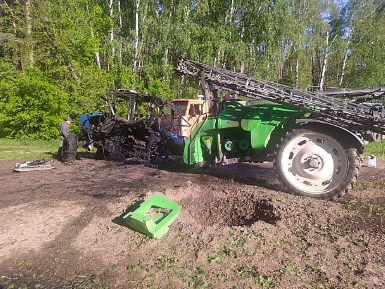 First tractor driver in Ukraine killed by landmine | TSLN.com