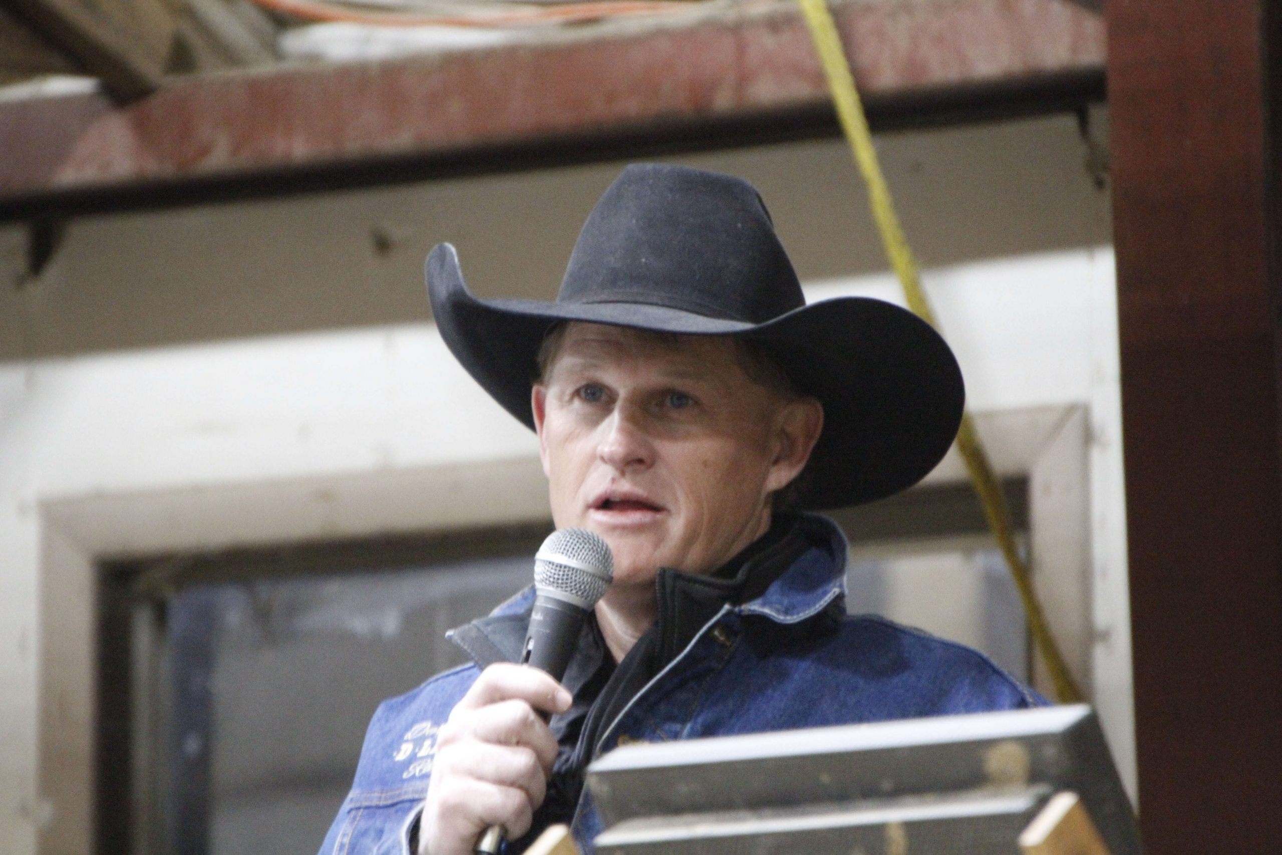 Derflinger’s D Lazy T Ranch 1st Angus Production Sale | TSLN.com