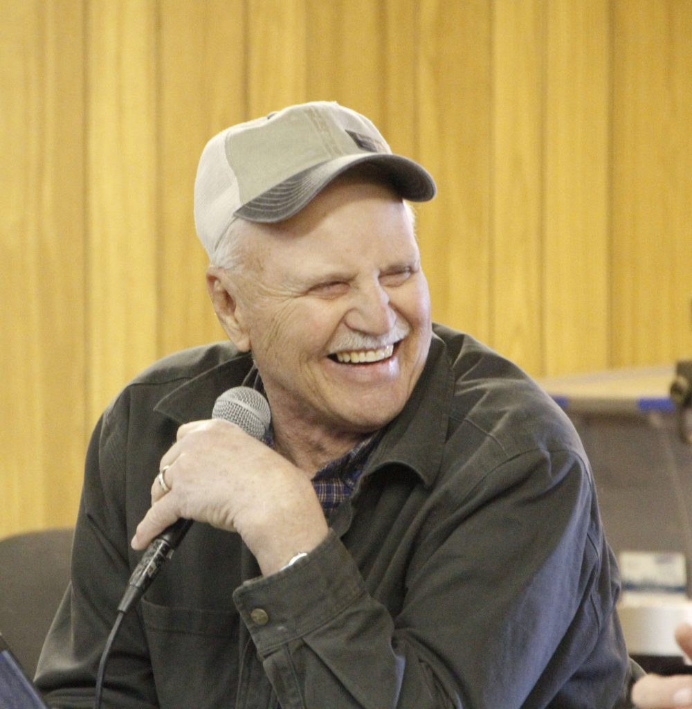 Miller Angus of Draper, SD 40th Annual Bull Sale | TSLN.com