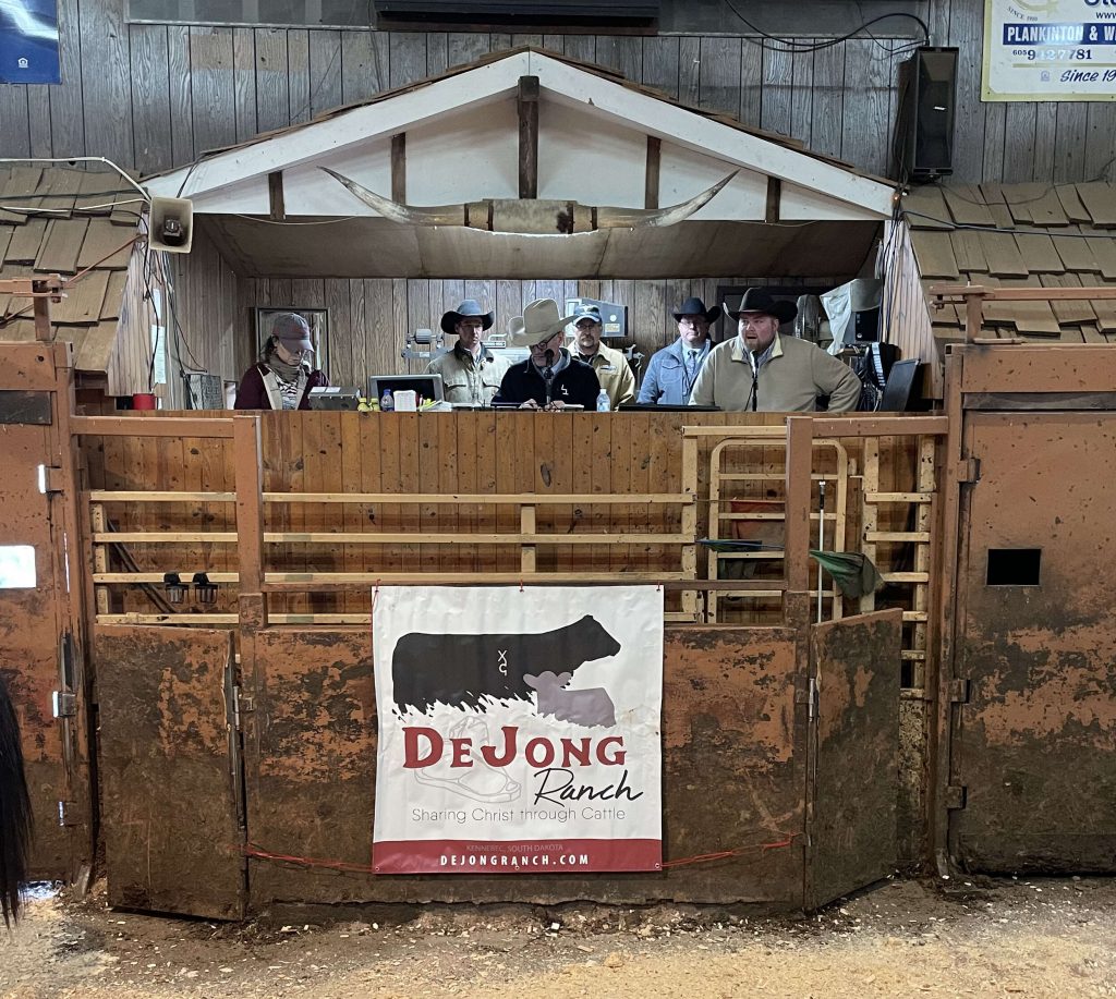 DeJong Ranch 54th Annual Golden Plus Sale | TSLN.com