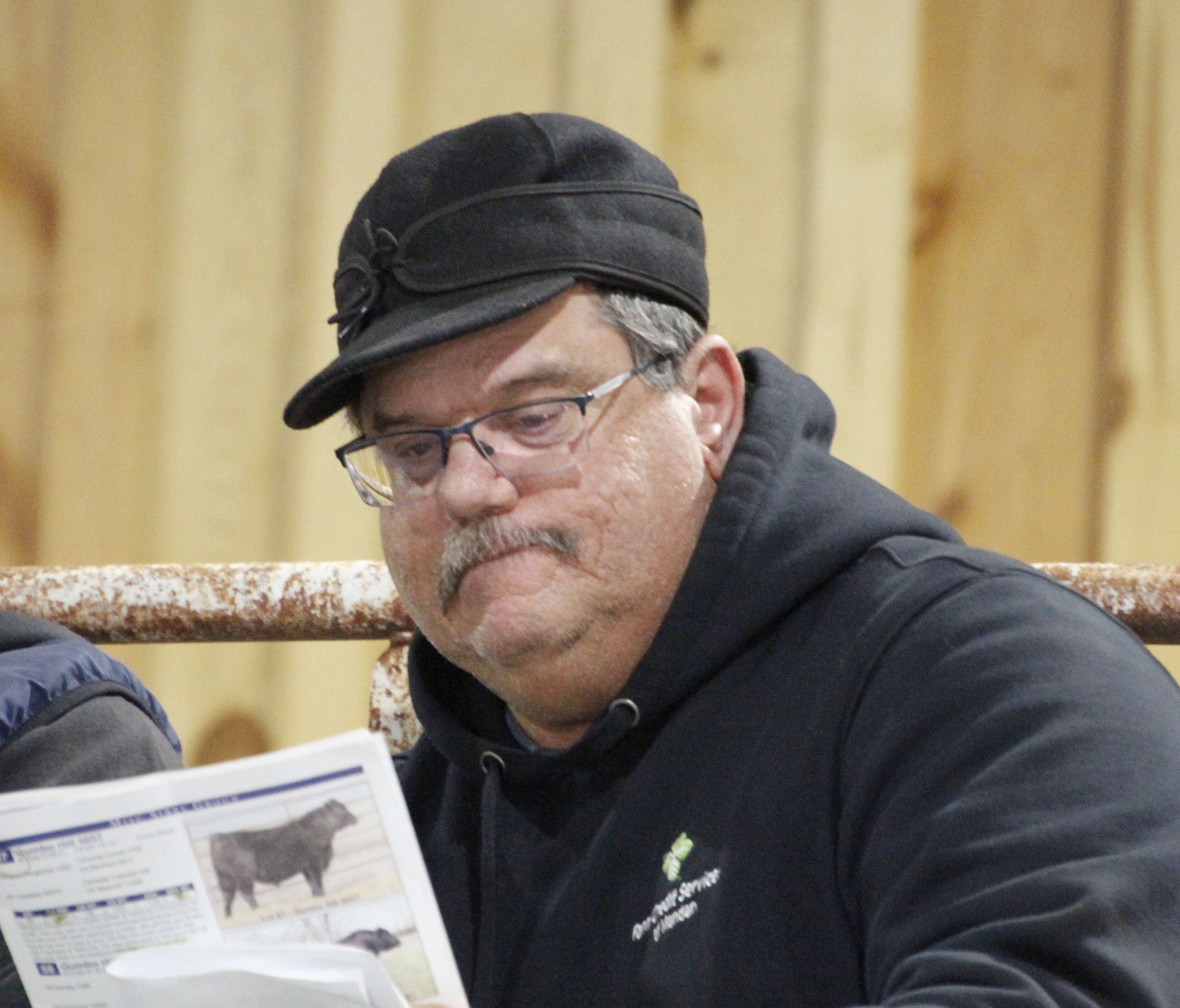 Gumbo Hill Ranch Angus & Angus Hybrid Bull Sale | TSLN.com