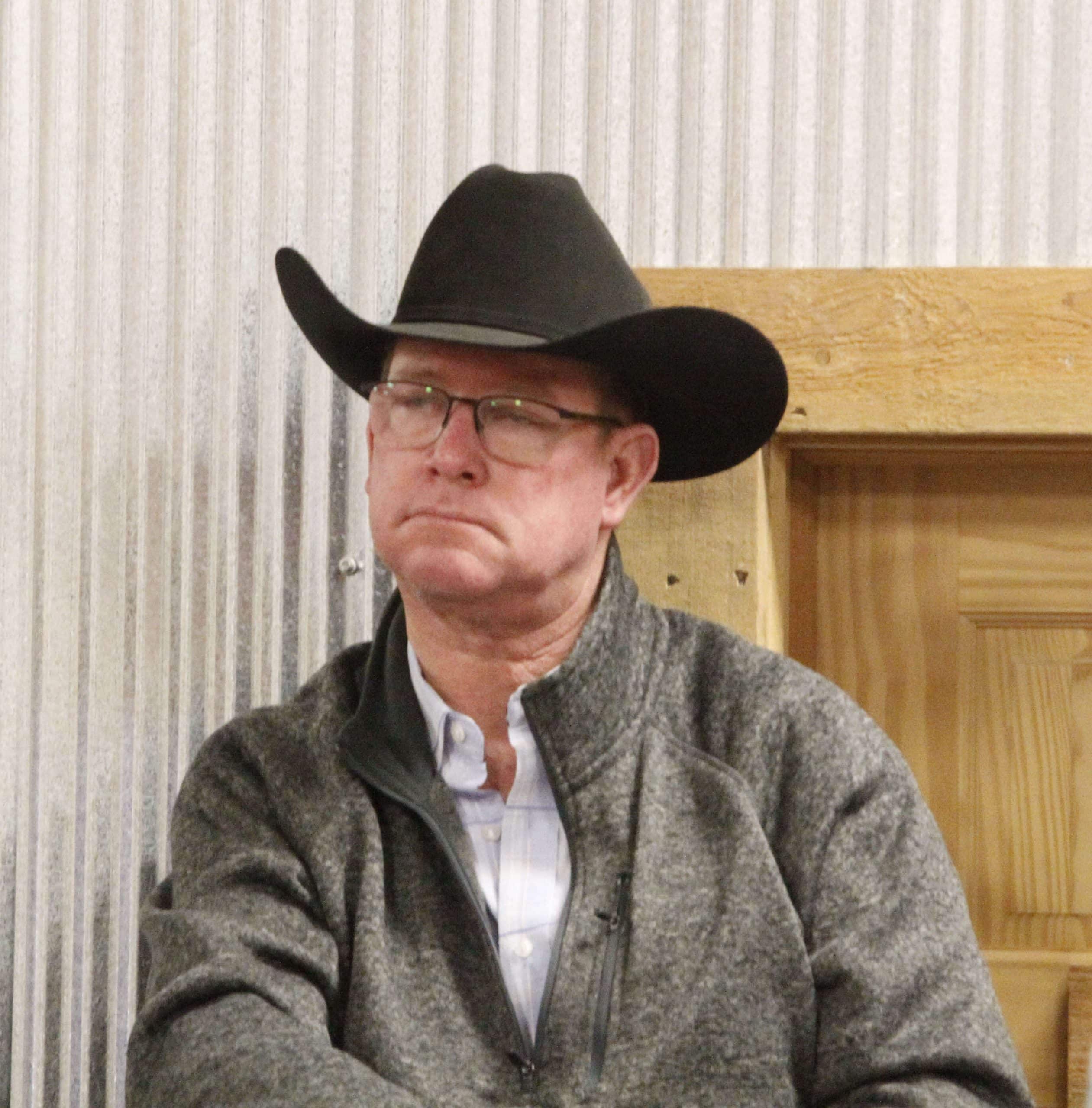 Wicks Cattle SimAngus Bull Sale | TSLN.com