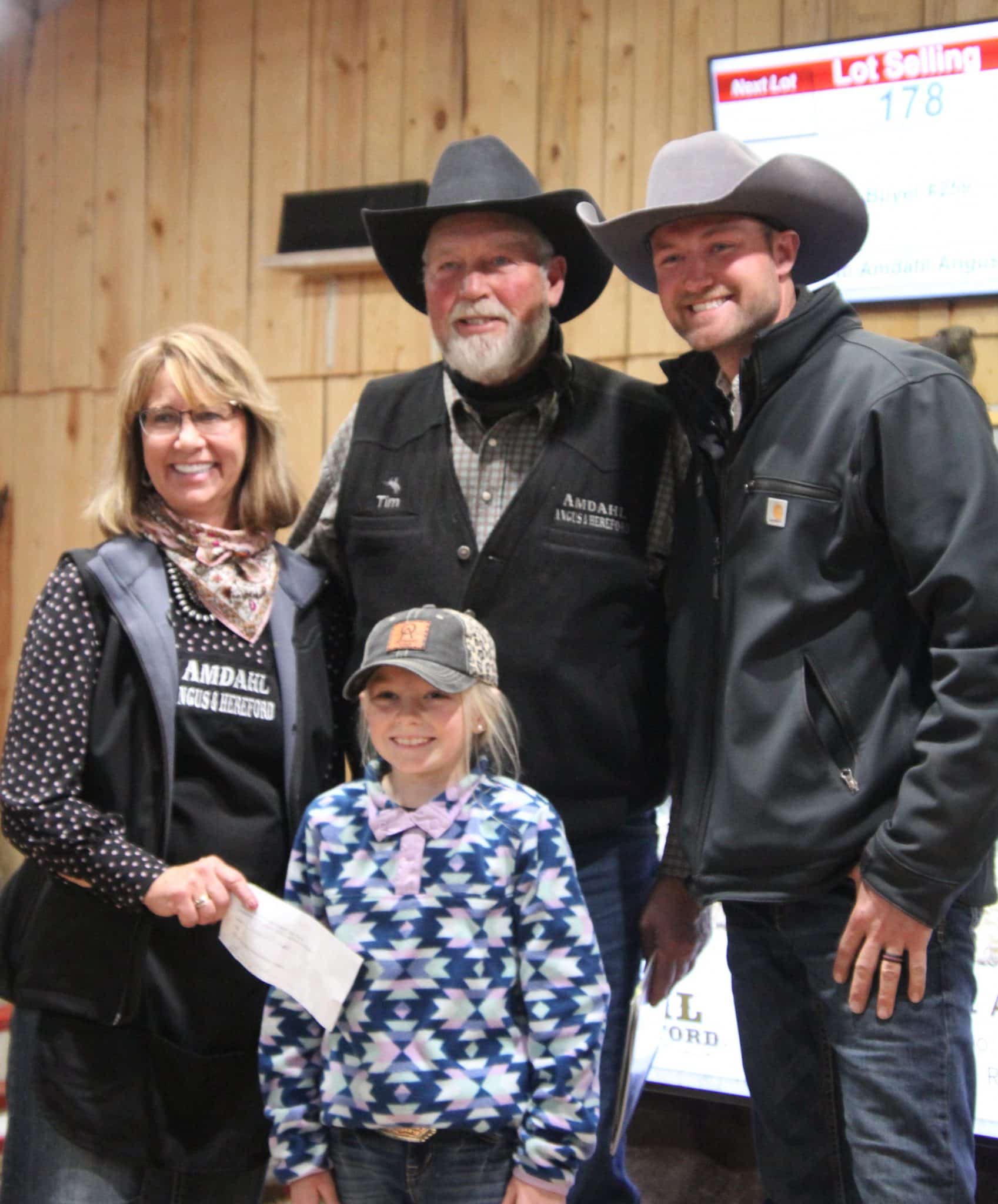 Amdahl Angus & Hereford 46th Annual Production Sale | TSLN.com