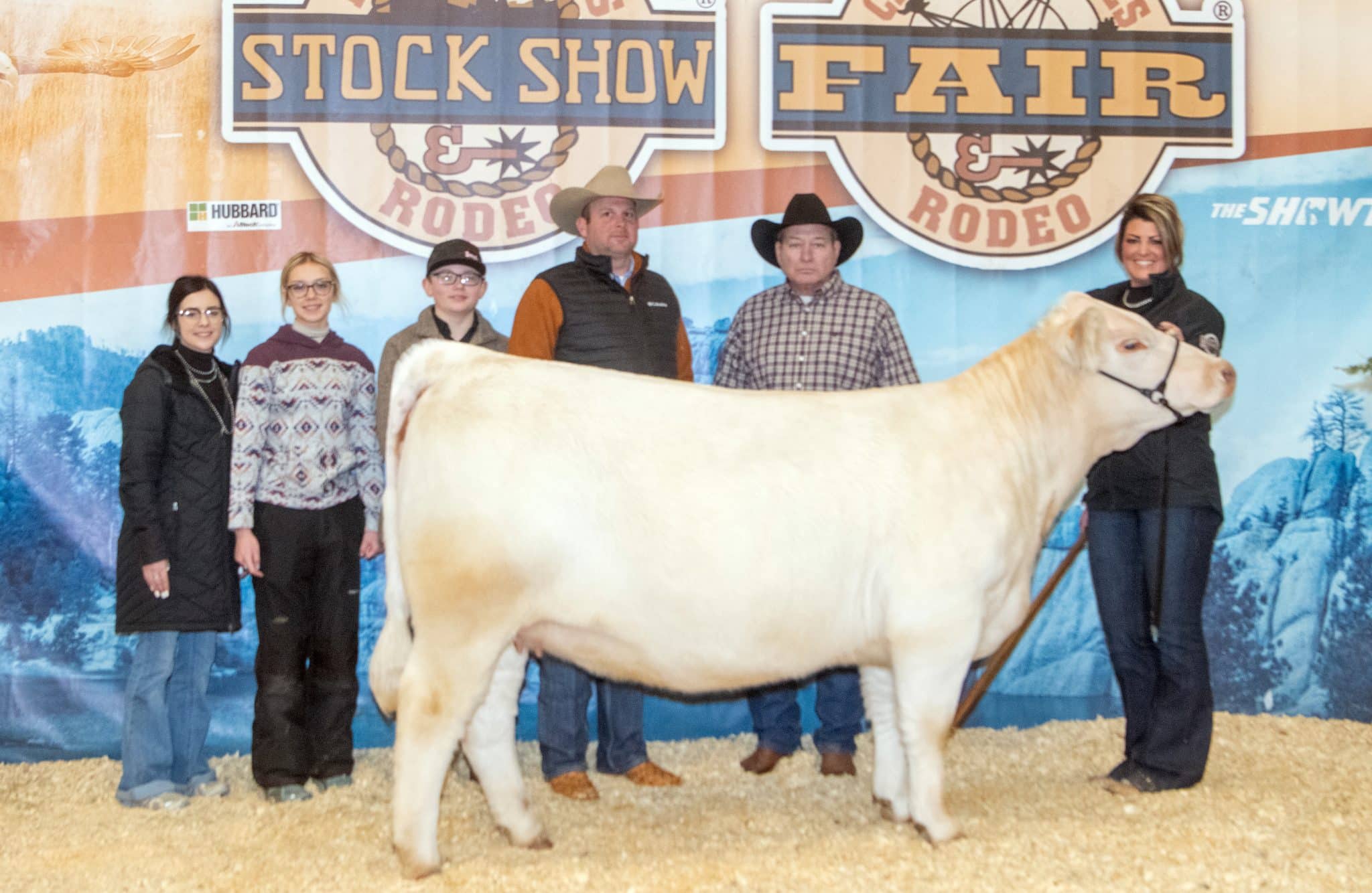 BHSS Charolais Show | TSLN.com