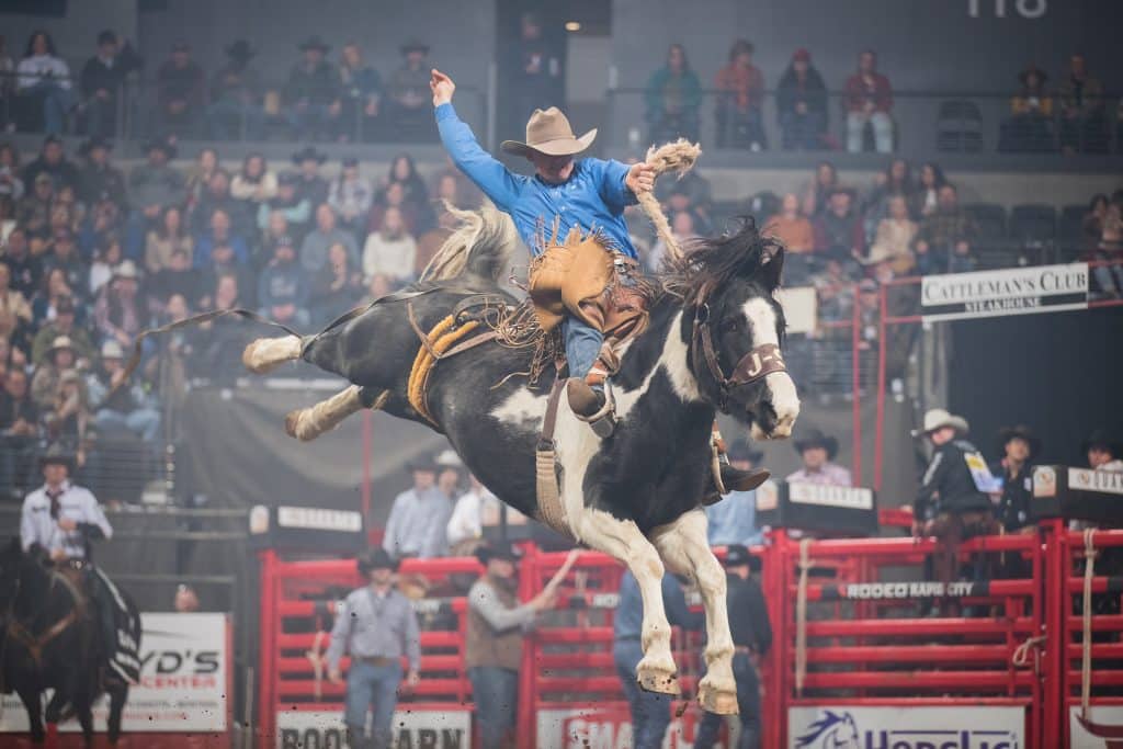 Brooks wins Rodeo Rapid City PRCA Xtreme Broncs Match | TSLN.com