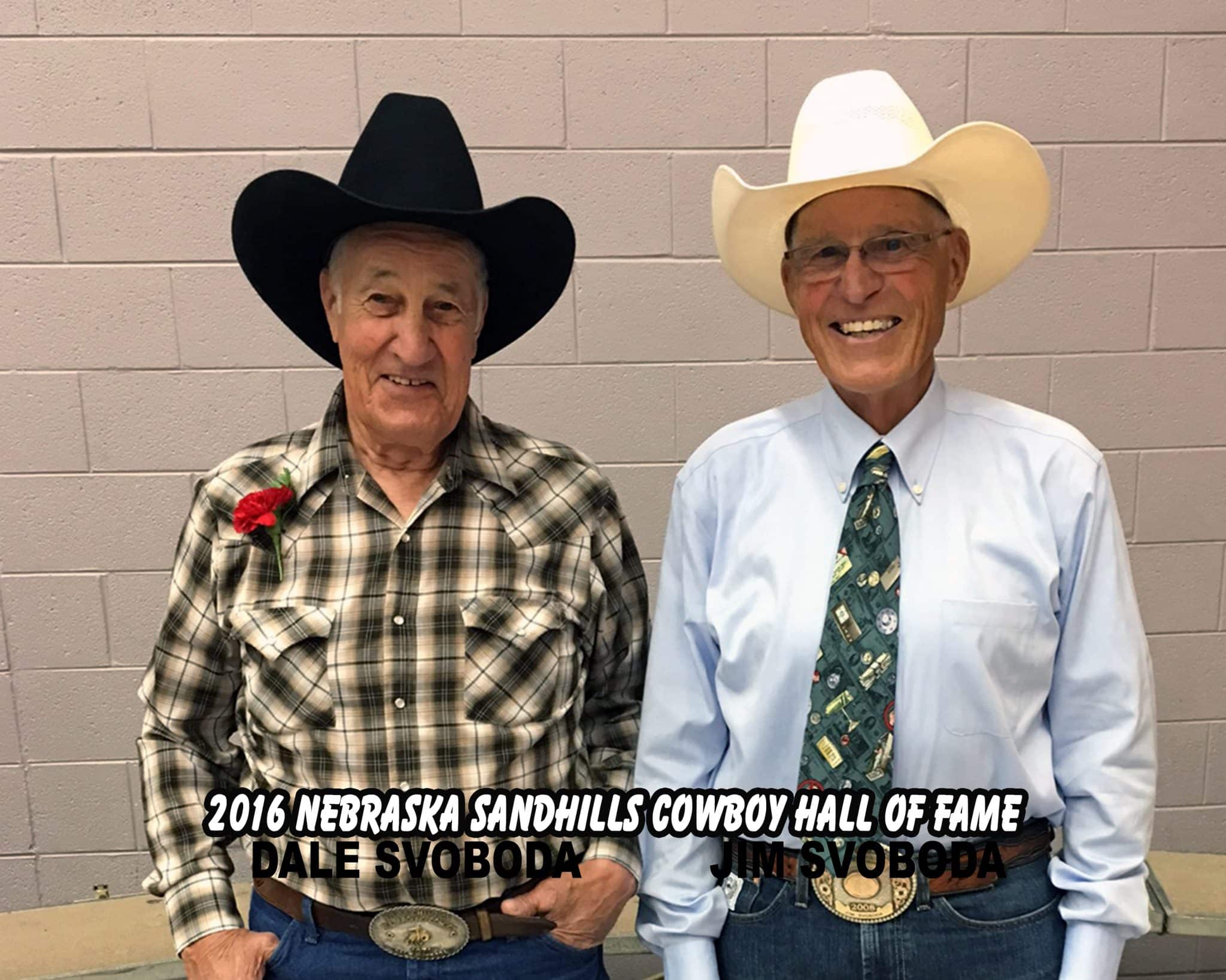 The flash has gone out: Long-time, legendary rodeo photographer passes ...