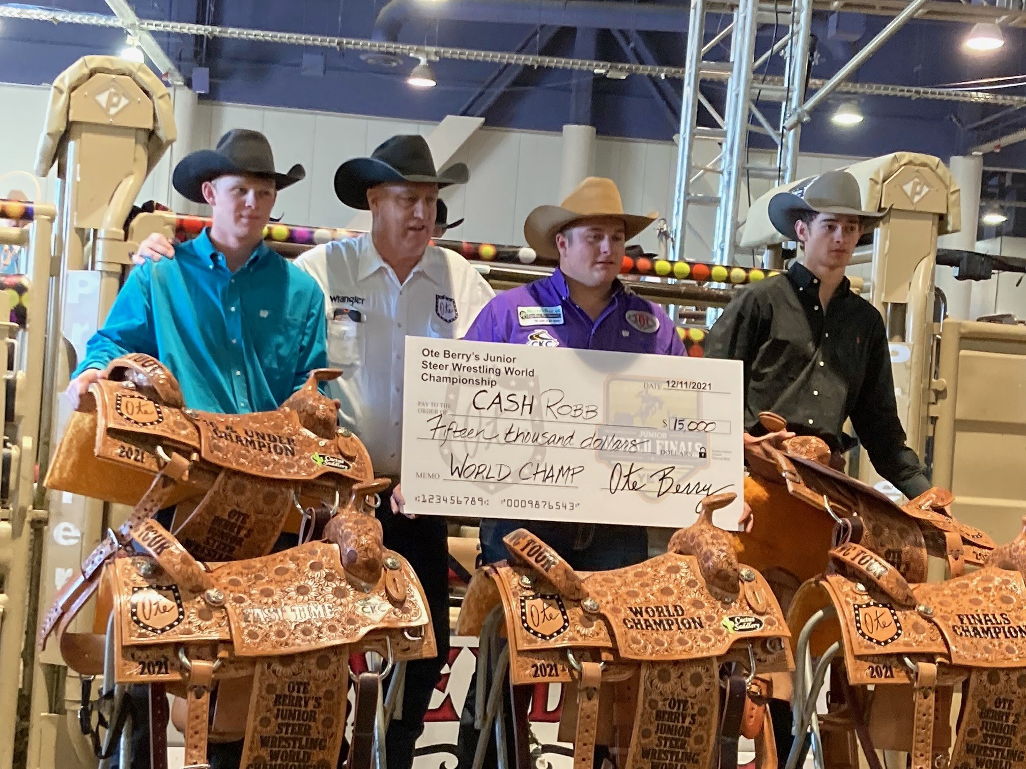 Nebraska youth wins junior steer wrestling world title | TSLN.com
