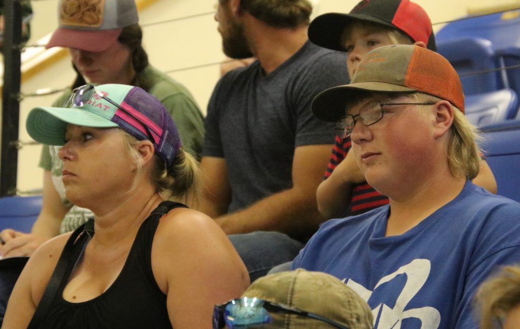 Urlacher Angus Spring Bull Sale | TSLN.com