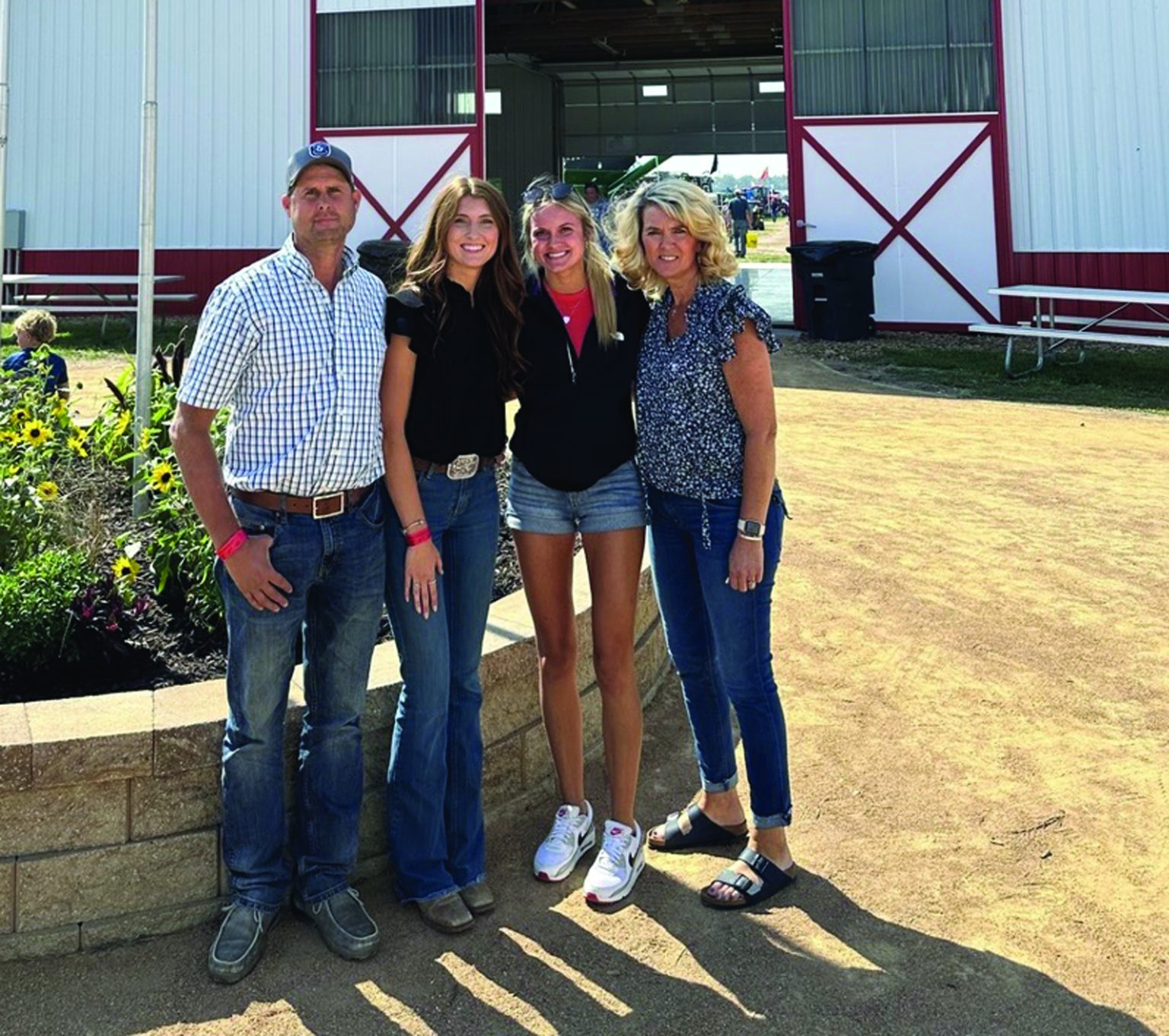 South Dakota: Kelsey Geraets named 2023 Woman Farmer/Rancher of the Year | TSLN.com