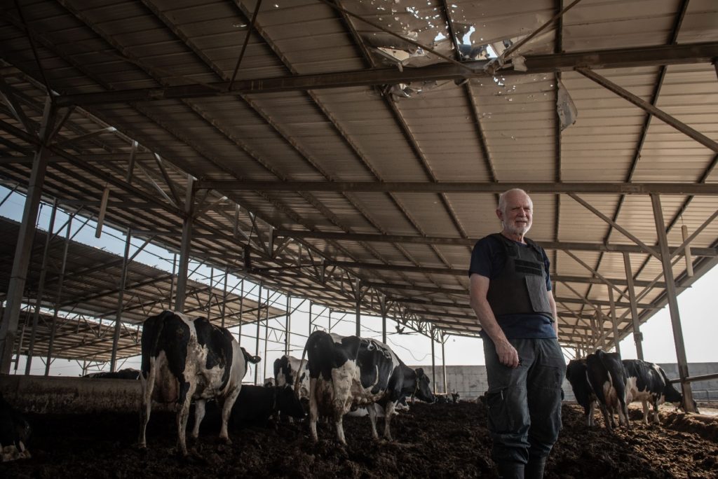 Israeli dairy farmer recalls morning farm was attacked | TSLN.com