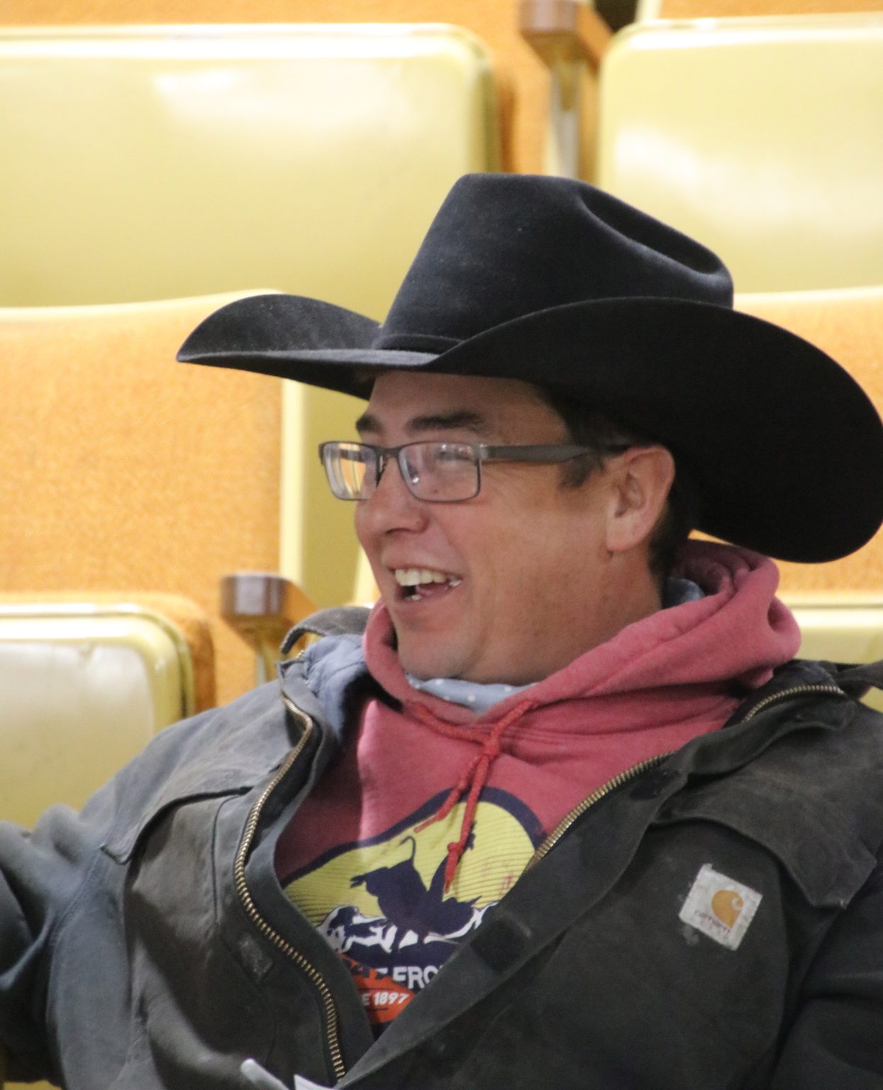 Logterman Family Hereford and Angus Cow Herd Dispersal | TSLN.com