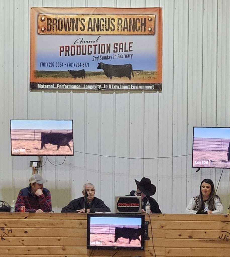 Brown Angus Ranch | TSLN.com