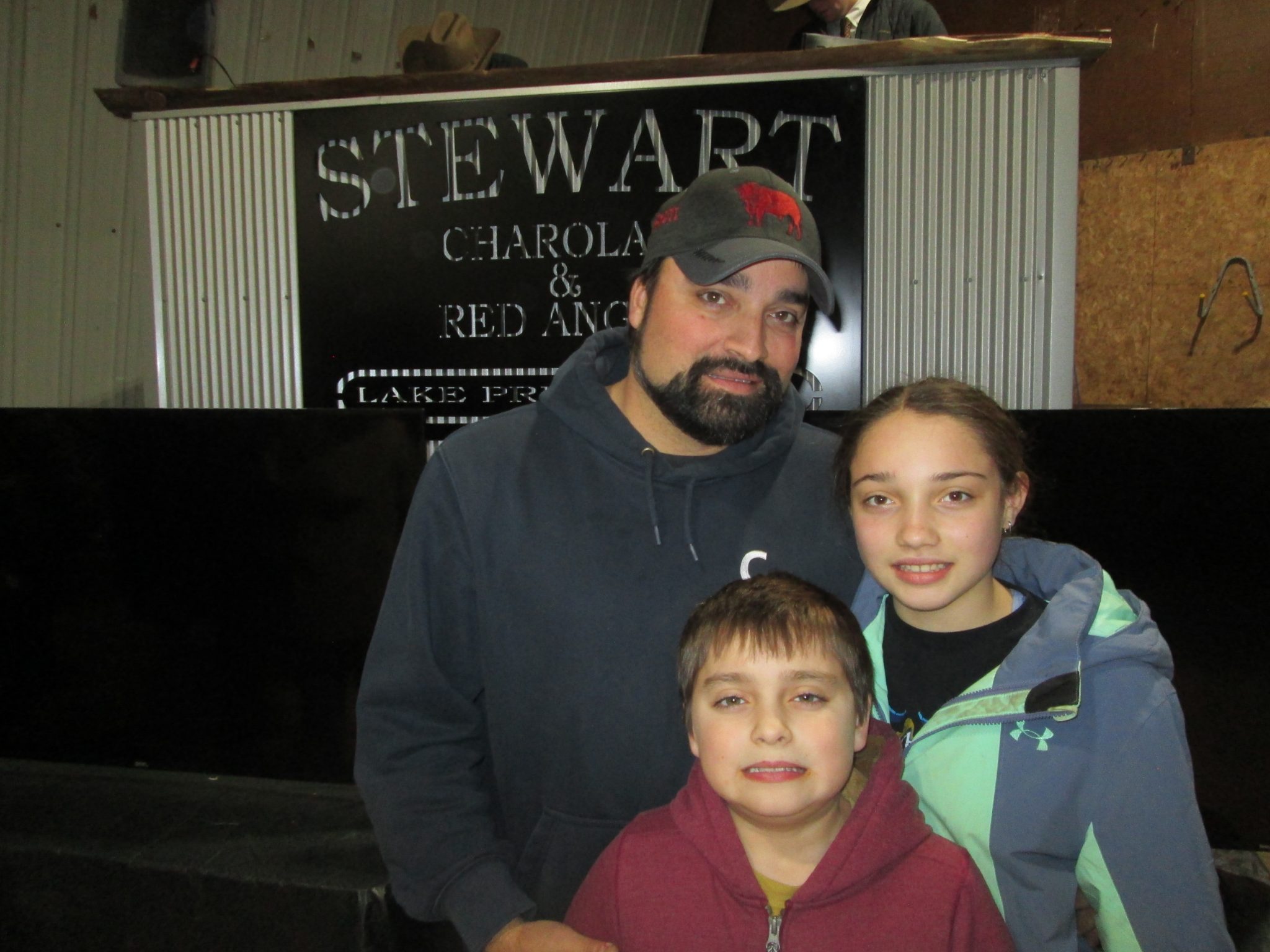 Stewart Charolais & Red Angus 17th Annual Bull Sale | TSLN.com