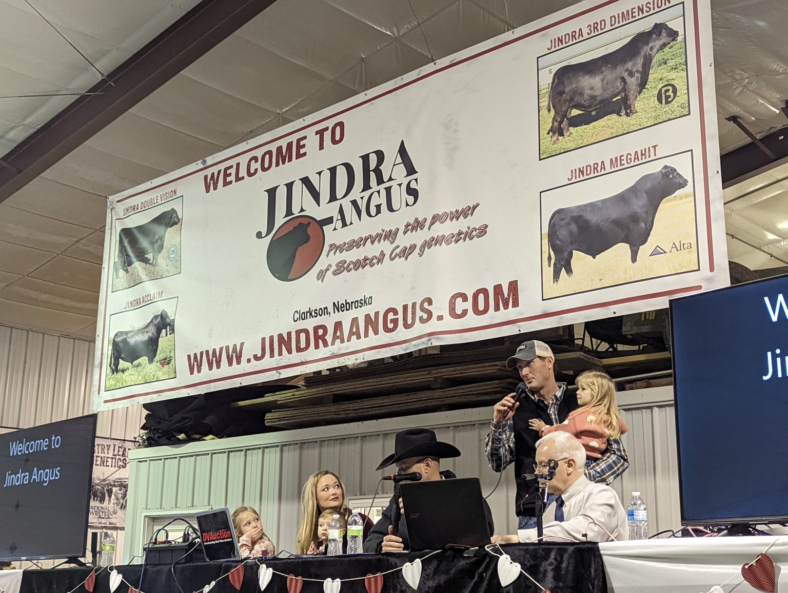 Jindra Angus Annual Production Sale | TSLN.com