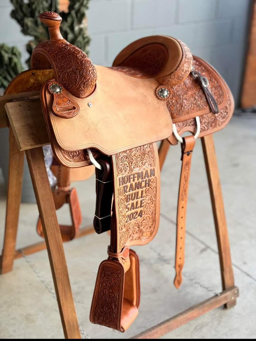 Hoffman Ranch Annual Spring Bull Sale | TSLN.com