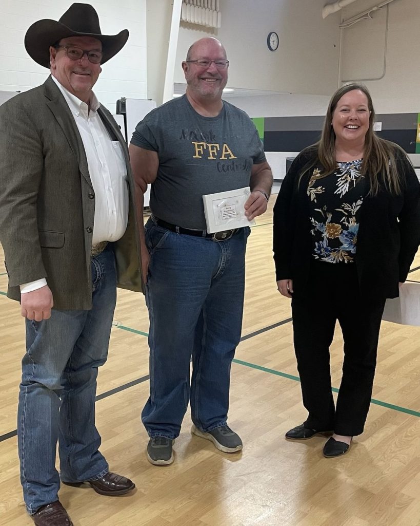 Eight South Dakota Agriculture Teachers Named Finalists for Golden Owl ...