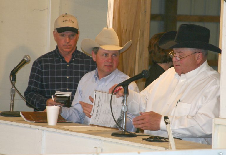 Lindskov-Thiel Ranch: 34 years of business and friendship | TSLN.com