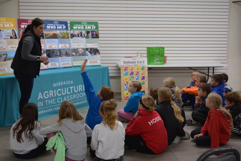 Nebraska Ag Literacy Festivals Connect Kids to Agriculture | TSLN.com