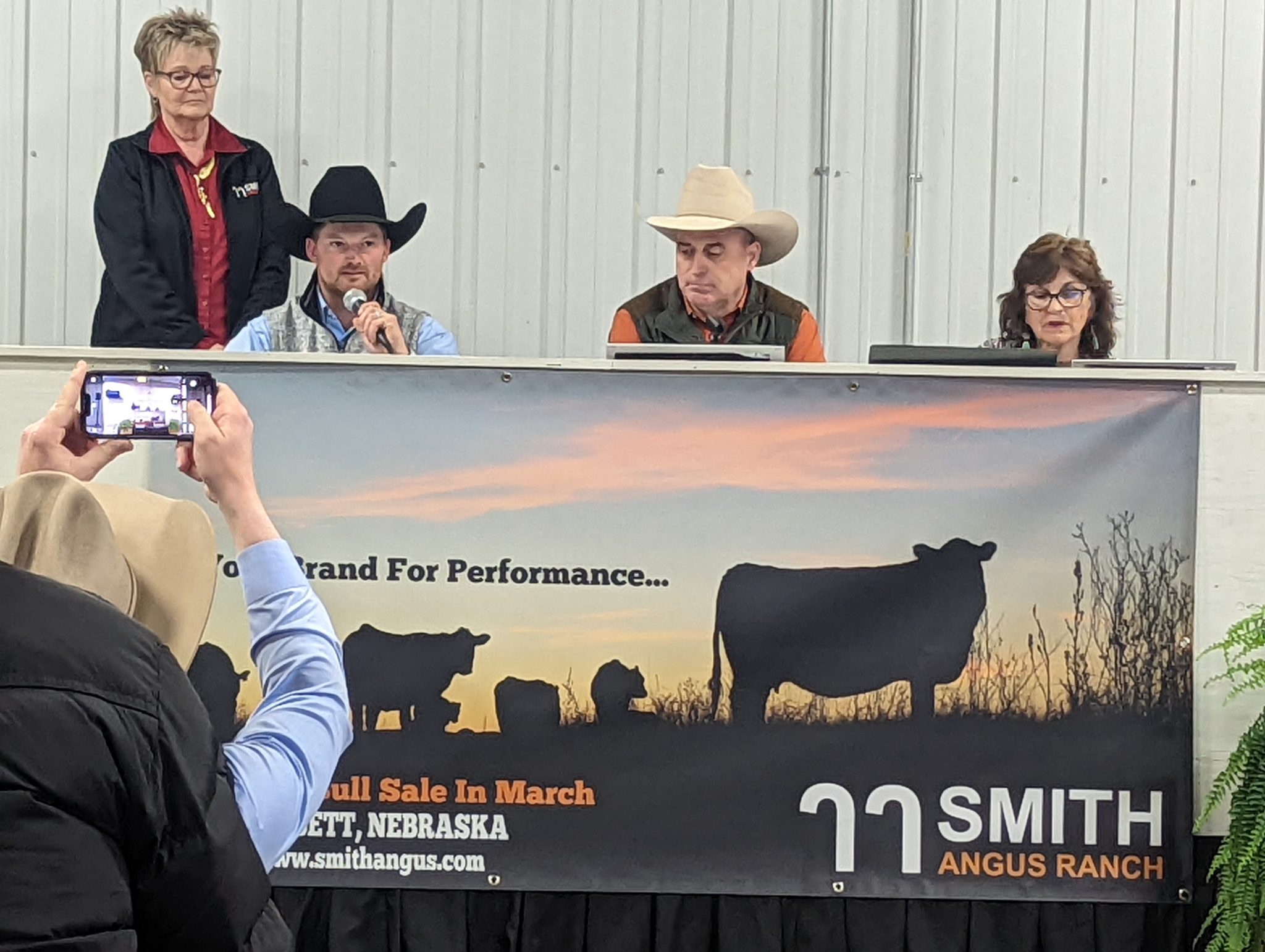 Smith Angus Ranch 34th Annual Bull Sale | TSLN.com