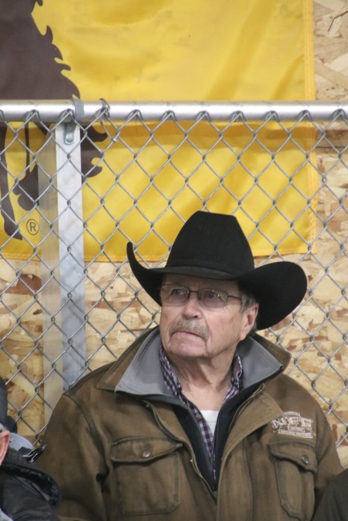 Lisco Angus & M Diamond Angus Bull Sale | TSLN.com
