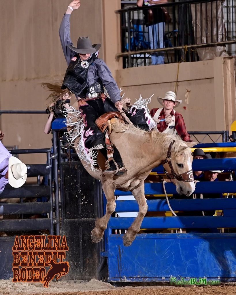 GOOD RIDE, COWBOY: South Dakota’s Traylin Martin scores big in Austin ...