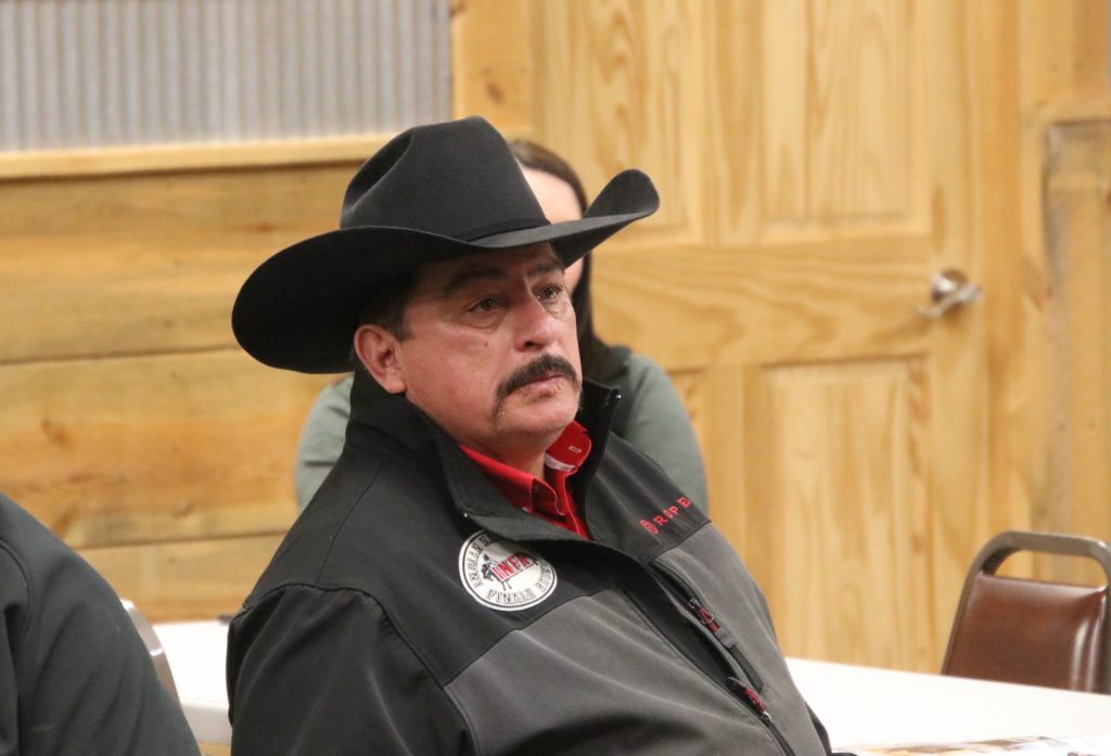 Wicks Cattle SimAngus Bull Sale | TSLN.com