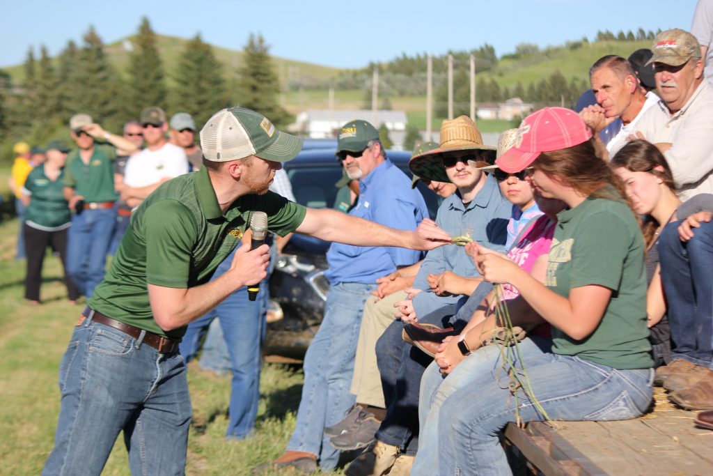 Hettinger Research Extension Center livestock facility ribbon cutting ...