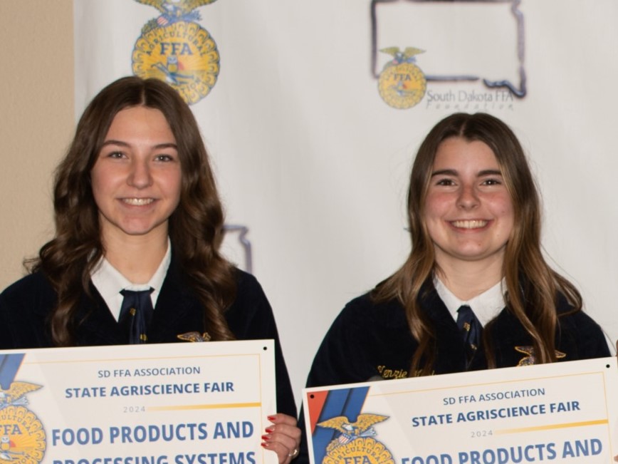 South Dakota FFA Agri-scientists Advance to National Competition | TSLN.com