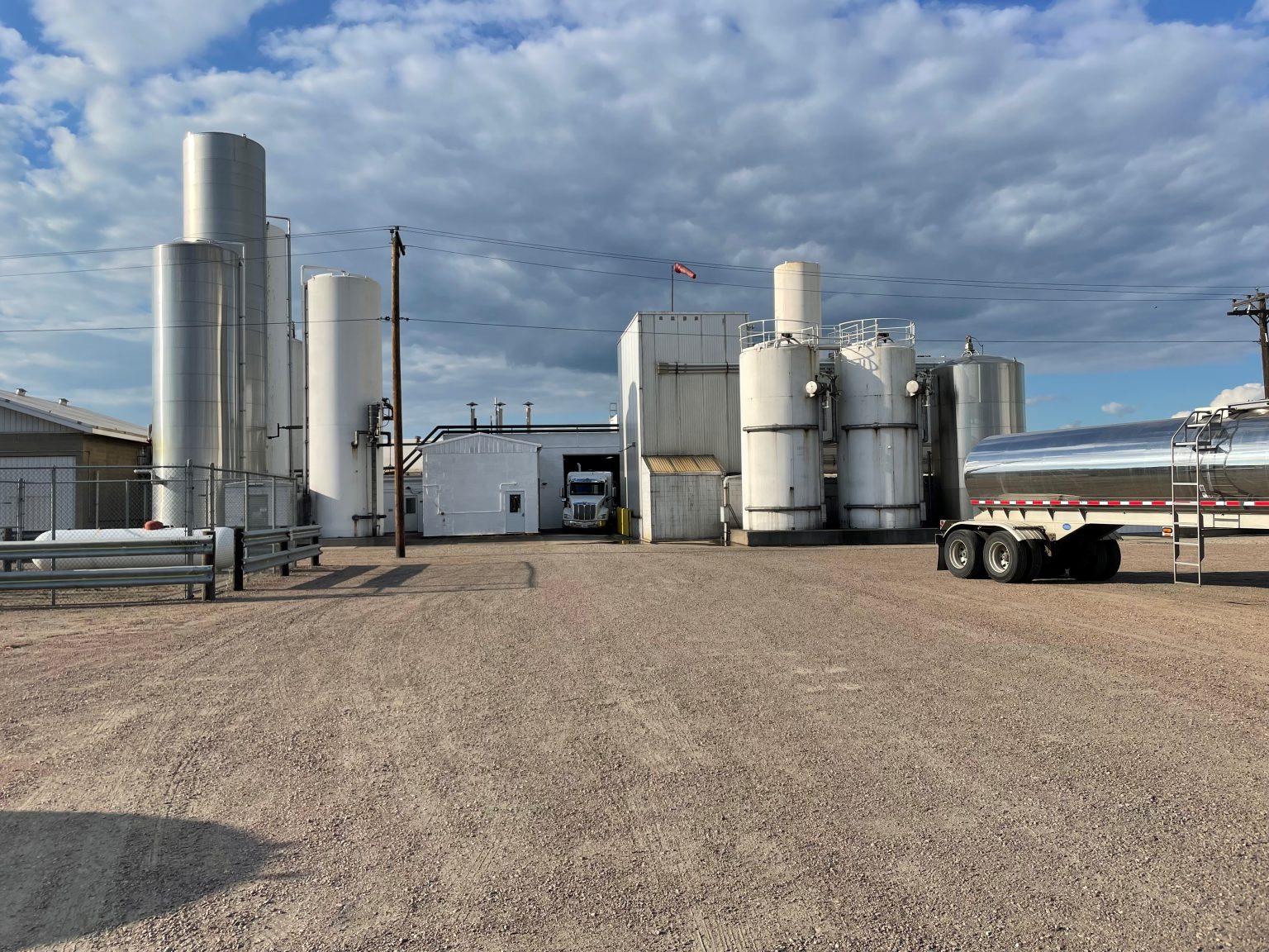 Got Milk? Riverview, LLP plans to build giant dairy farms in North ...