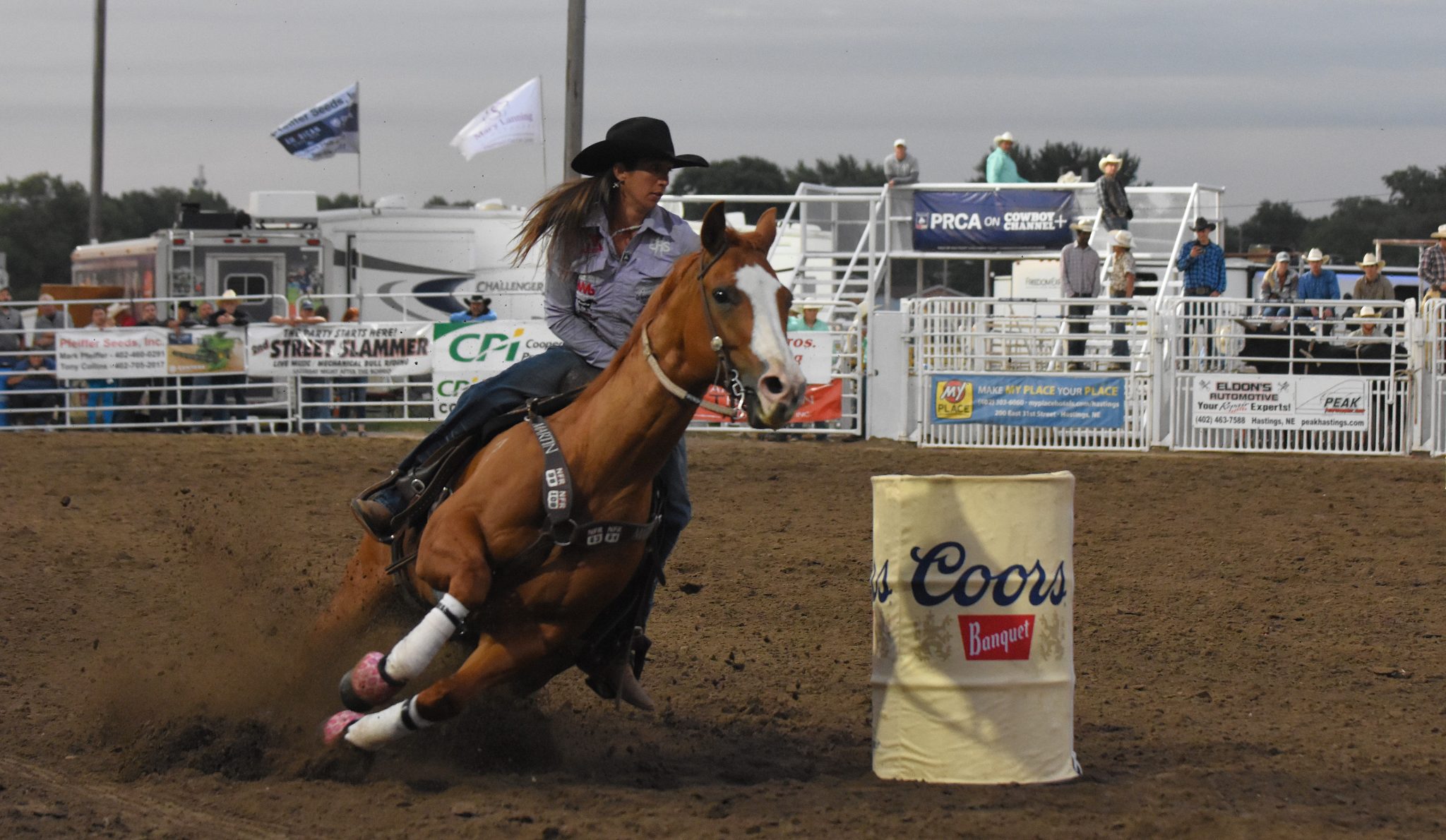 Gold in Hastings: South Dakota barrel racer three-peats at Oregon Trail ...