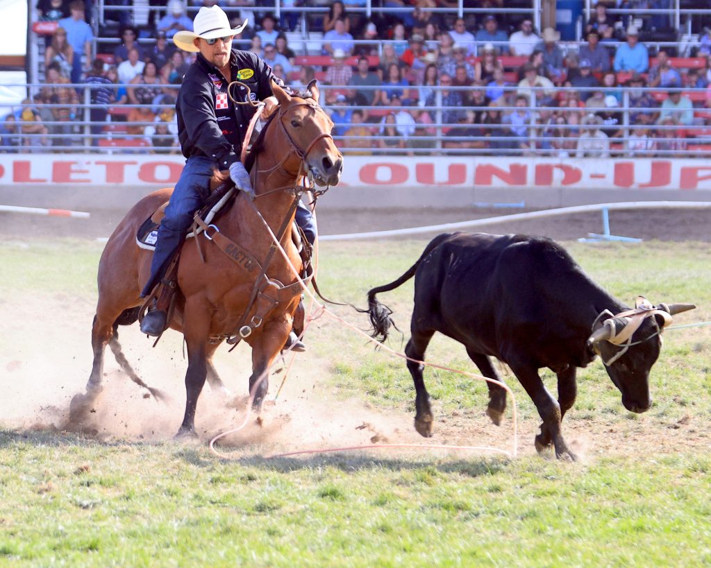 South Dakota’s Lord heading to WNFR in top slot, Mayfield captures ...