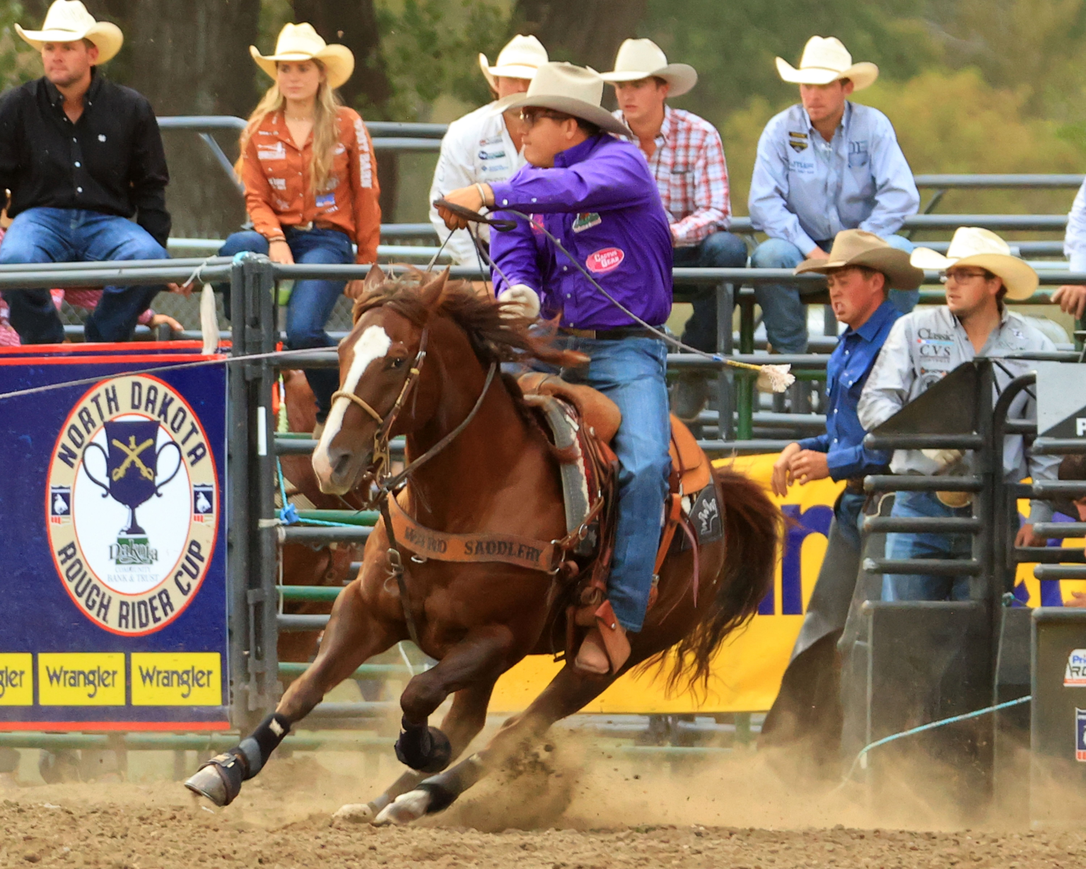 STARS IN VEGAS: First timer, veterans prepare to throw a loop or two ...