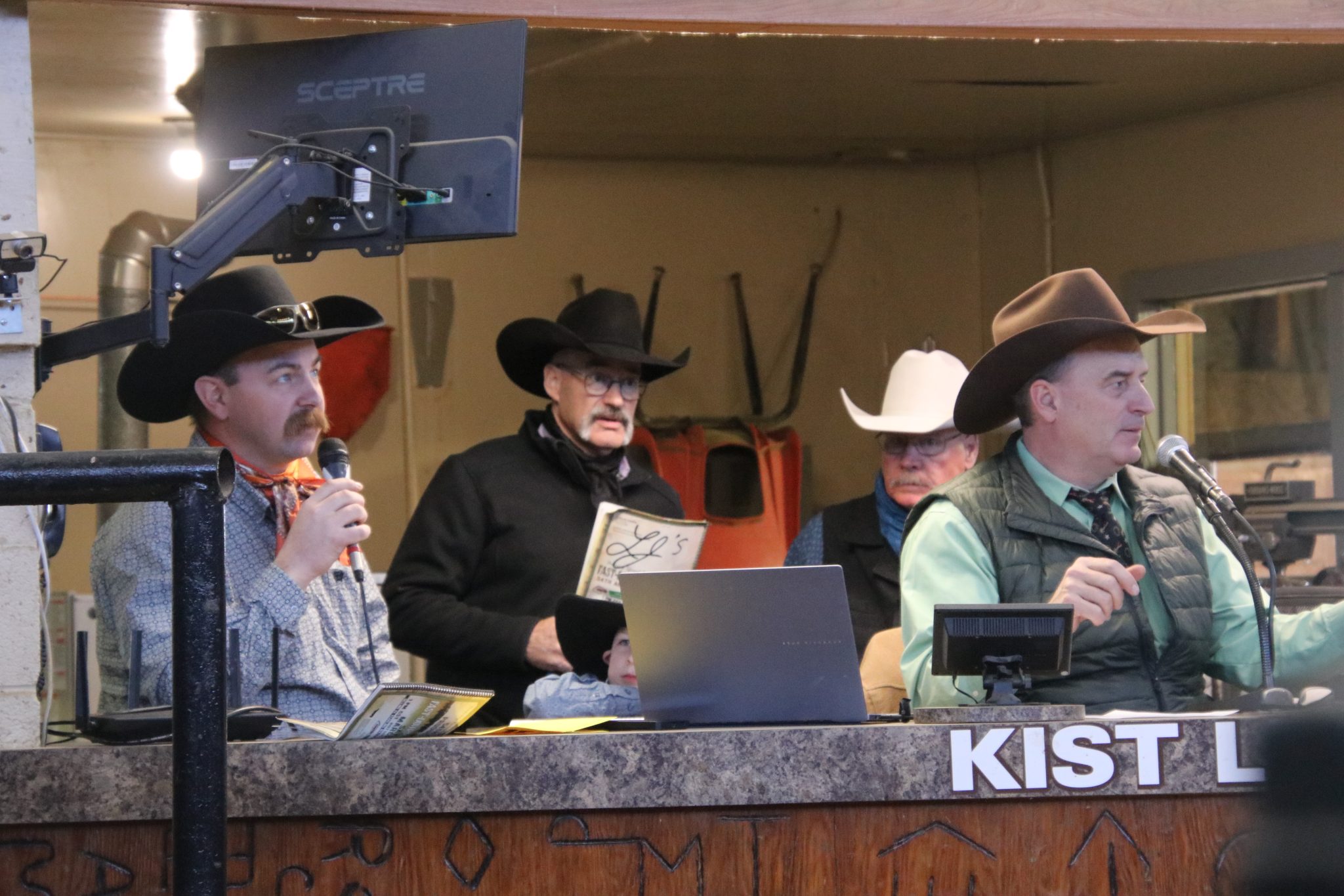 Fast-Dohrmann-Strommen Angus 54th Annual Production Sale | TSLN.com