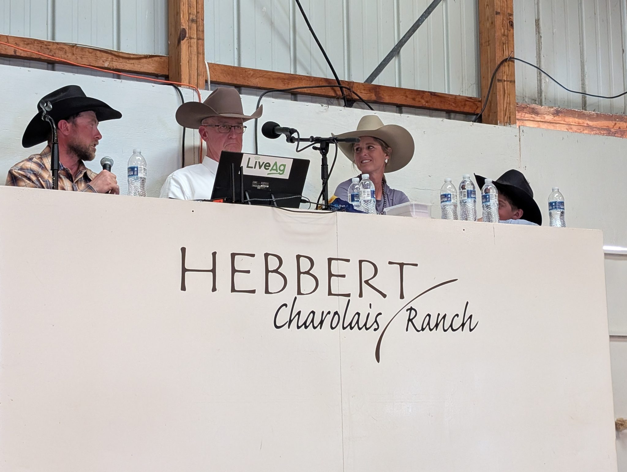 Hebbert Charolais 43rd Annual Bull Sale | TSLN.com