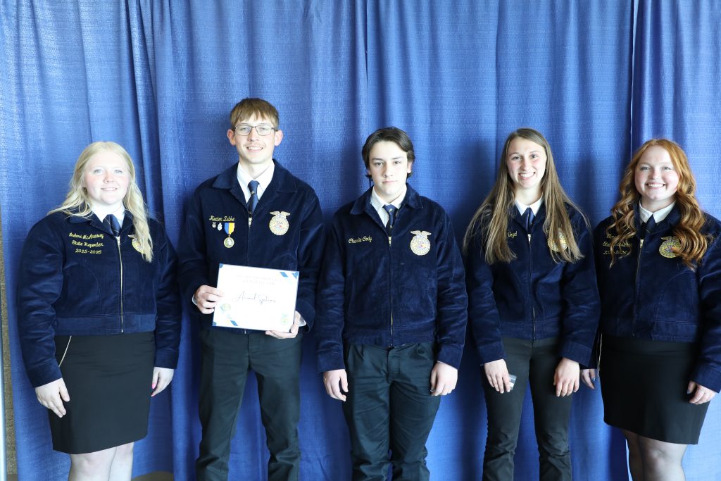 South Dakota FFA Agri-Scientists Recognized | TSLN.com