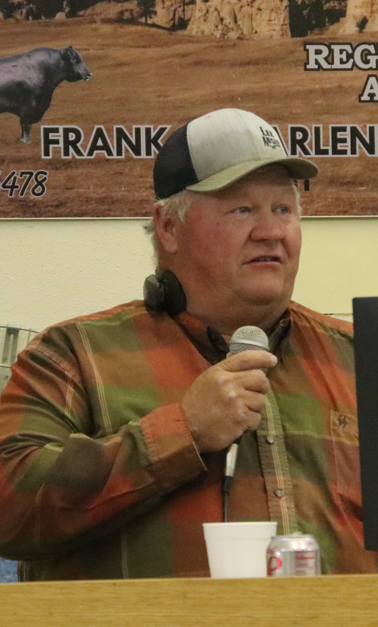 Lee Angus Bull Sale | TSLN.com