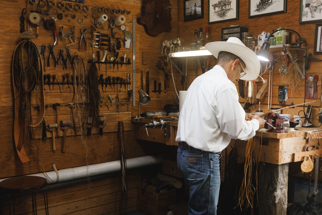 2025 Horse Roundup | The Wald Family Rawhiders | TSLN.com