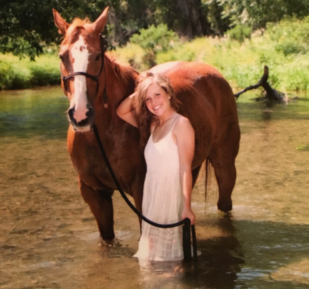 Arena Tracks: Cool Rowdy | TSLN.com