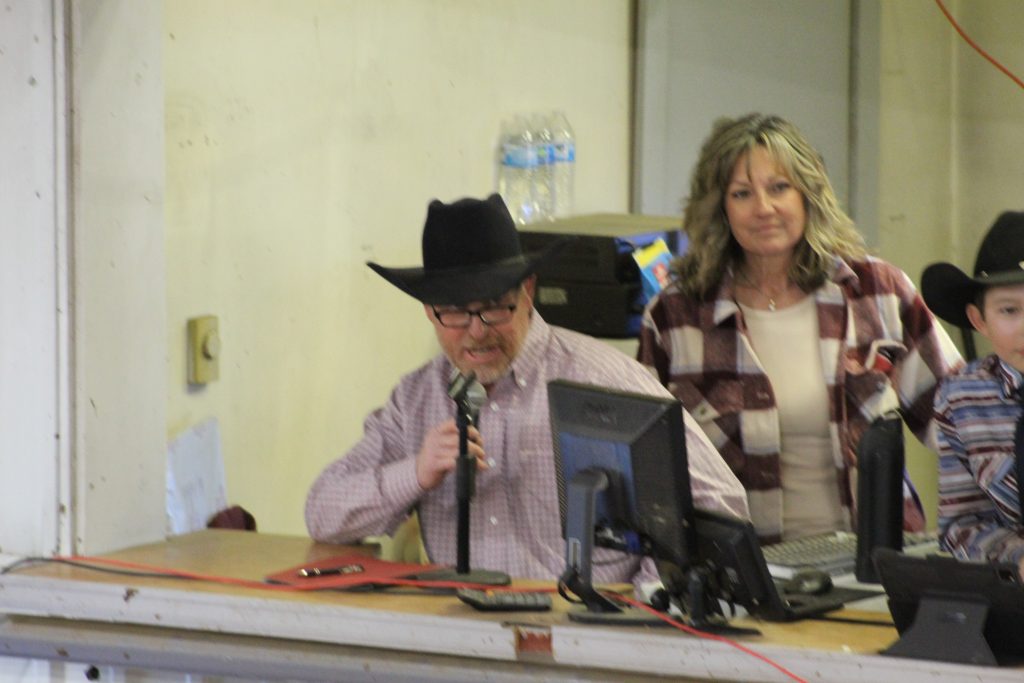 Rafter T Angus Annual Bull Sale | TSLN.com