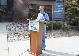 Video: Officials confirm one dead, two injured following Flight for ...