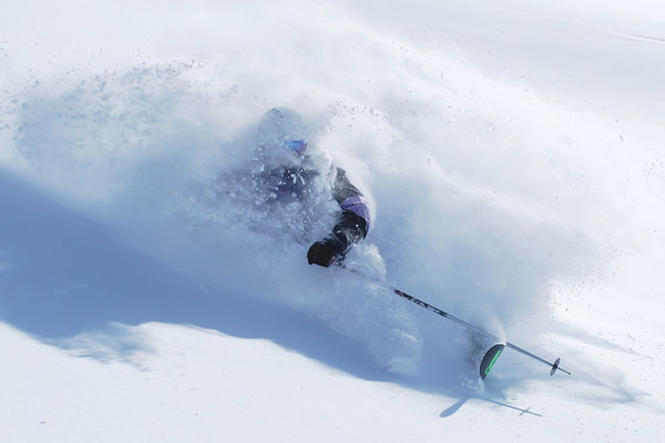 Tree wells pose danger for skiers and boarders | SummitDaily.com