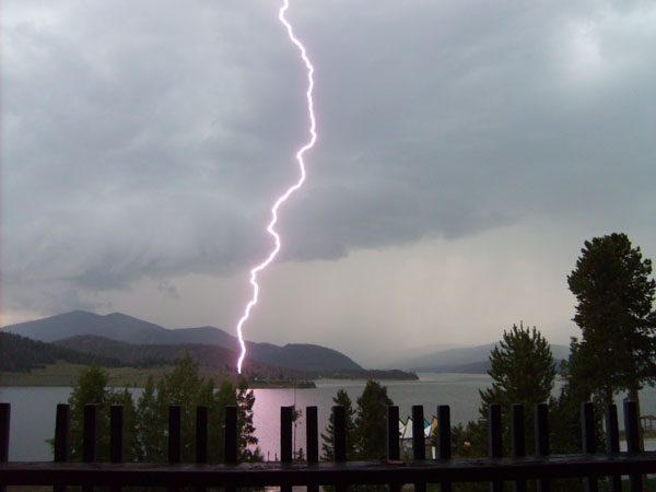 Severe thunderstorms prompt flood warning in Summit County ...