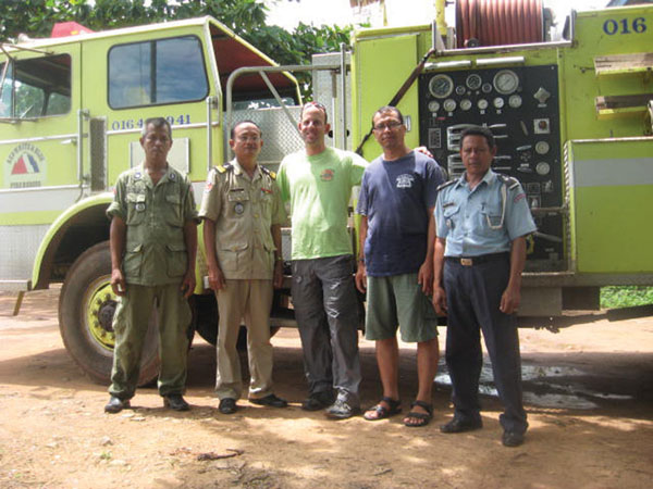 Helping Hands: A fire truck for Cambodia | SummitDaily.com