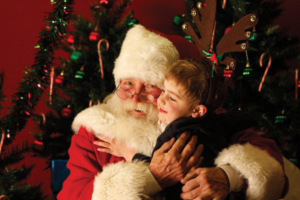 Santa comes to Lighting of Dillon | SummitDaily.com