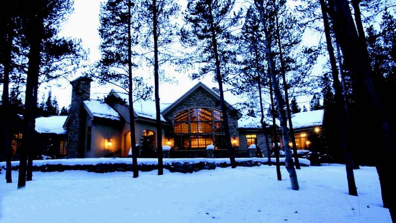 Retreat in Hidden Forest | SummitDaily.com