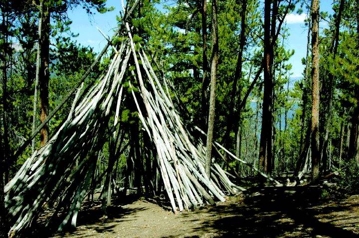 Log pyramids sprout up at Sapphire Point | SummitDaily.com