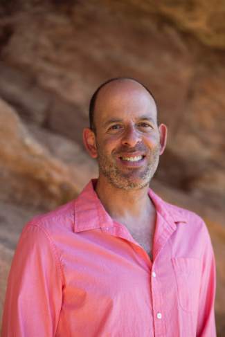 A&E briefs: Book signing with Douglas Mendel in Frisco | SummitDaily.com