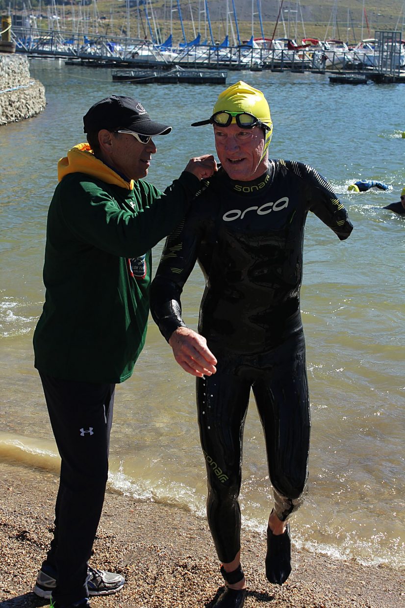 Para-athlete ‘One-Arm’ Willie competes in first 106º West Triathlon ...